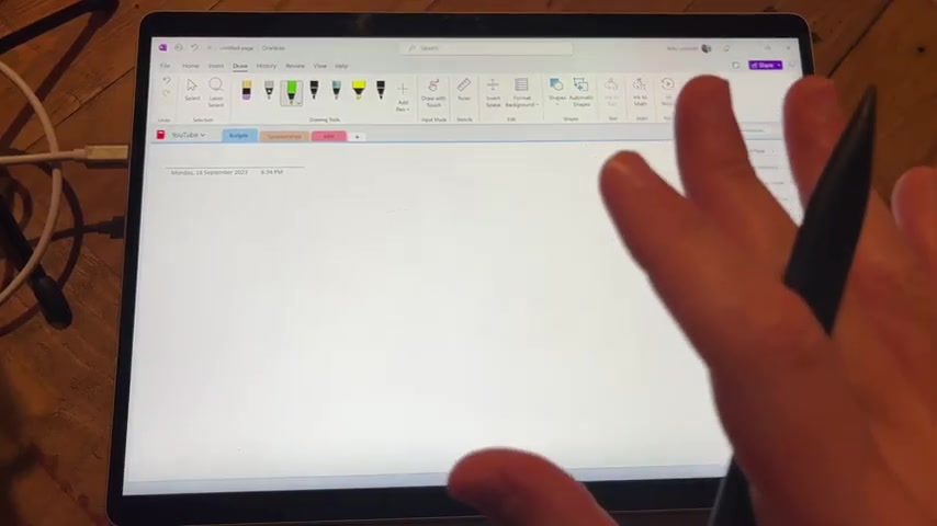 Convertir l'écriture manuscrite en texte avec OneNote : Guide complet