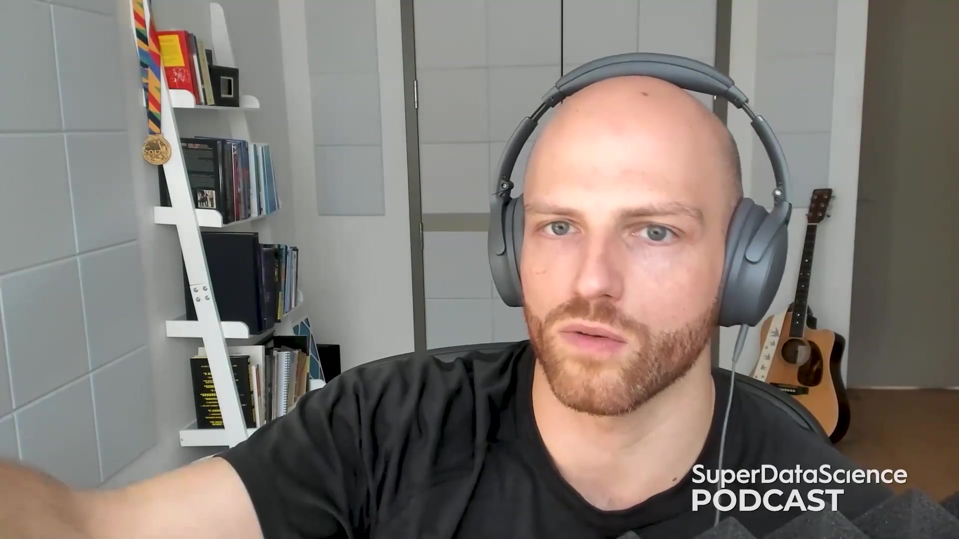 Open Source vs. Closed Source AI Models: Pros, Cons, and Future